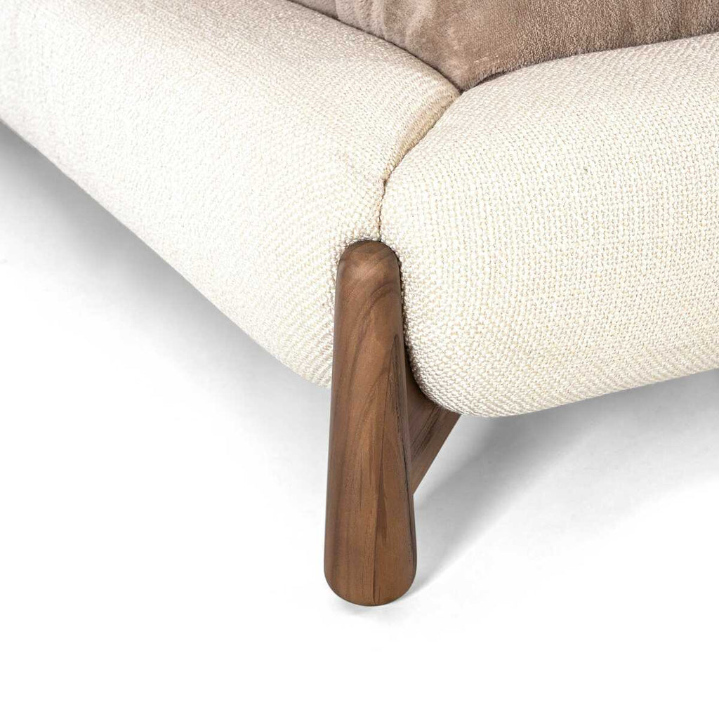 Elbow King Bed – Avant Home